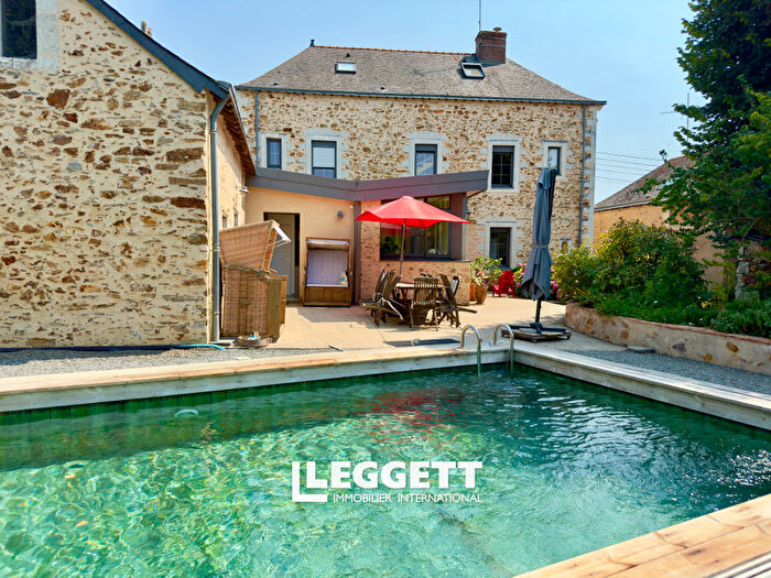 Maison à vendre - Cherré - 10 pièces - 6 chambres