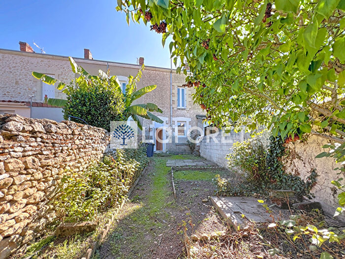 Maison à vendre - Thouars - 3 pièces - 2 chambres