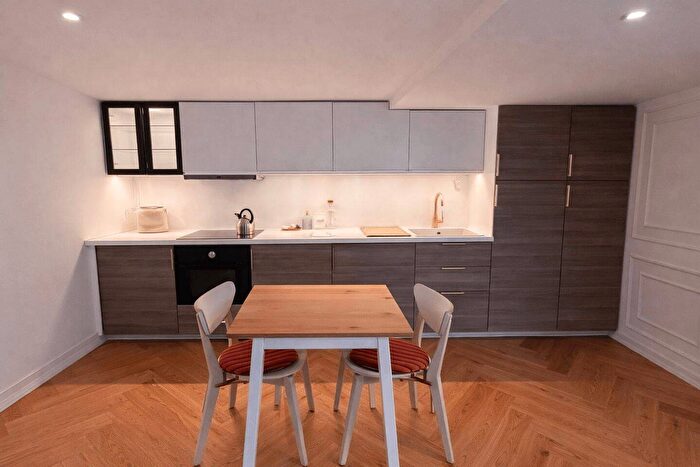 Appartement à louer - Paris ème arrondissement - 1 pièce