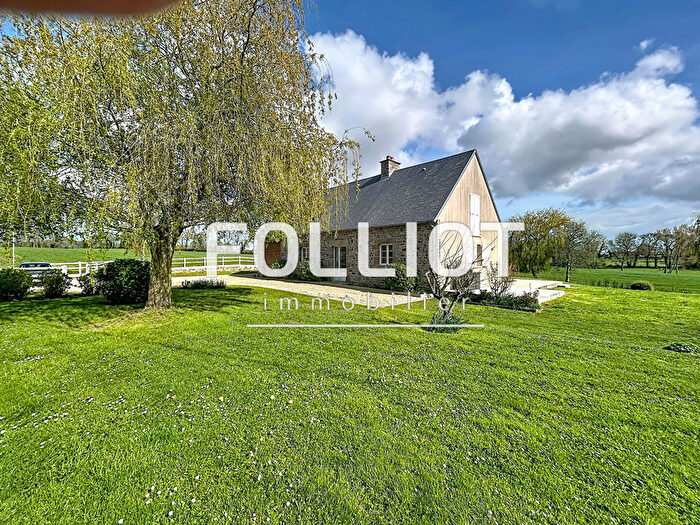 Maison à vendre - Bacilly - 5 pièces - 4 chambres