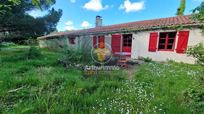 Maison à vendre - Saint-Gervais - 5 pièces - 3 chambres