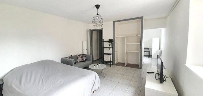 Appartement 1 pièce à Centre Ville, Mâcon, à louer
