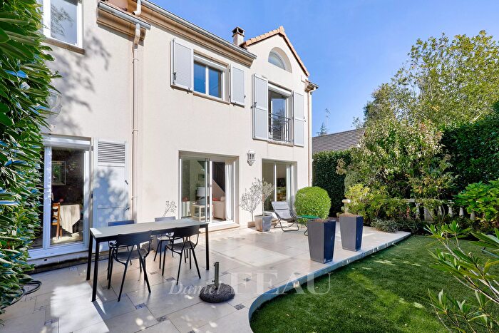 Maison à vendre - Ville-dAvray - 6 pièces - 4 chambres