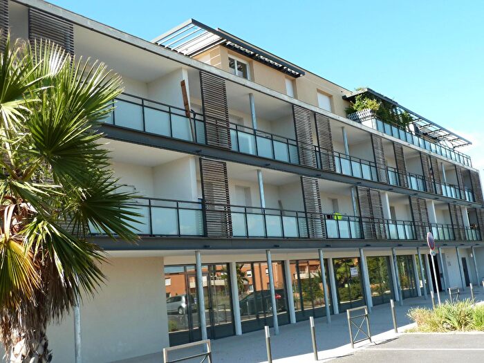 Appartement à louer - Béziers, Perch des Moulins, Font Neuve, Terries - 2 pièces - 1 chambre