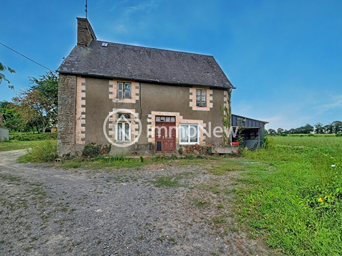 Isigny-le-Buat - Maison 5 pièces à vendre