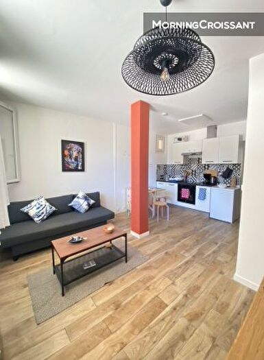 Appartement à louer - Marseille e , Saint-Lazare - 2 pièces - 1 chambre