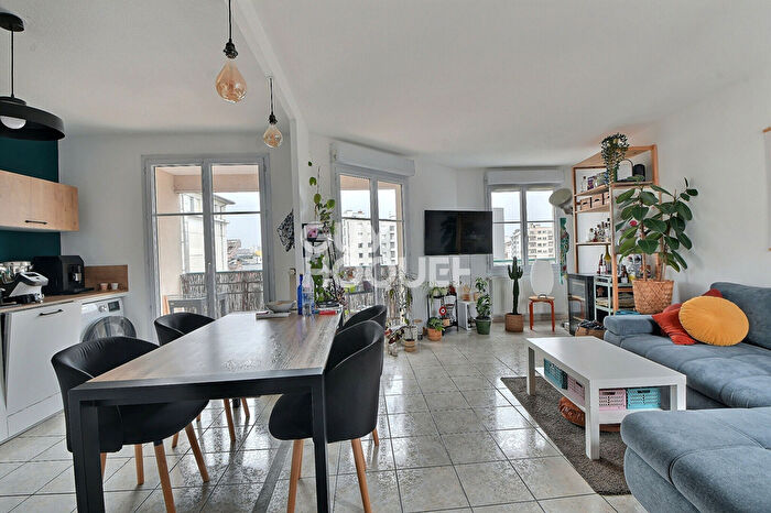 Appartement 3 pièces à Lyon 8ème, Bachut, Transvaal, à vendre