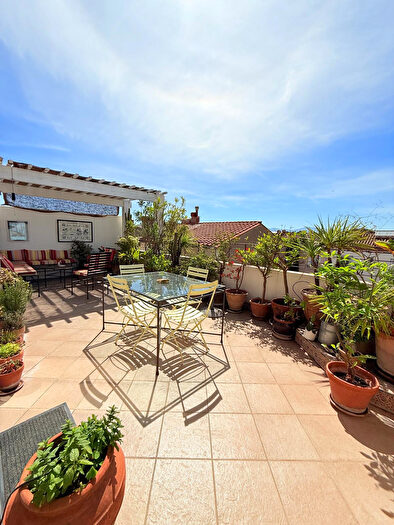 Maison à vendre - Perpignan, Les Remparts - 7 pièces - 5 chambres