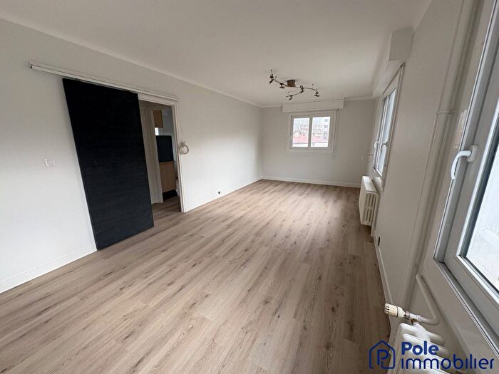 Maison à louer - Sainte Thérèse-Demi Lune, Caen - 5 pièces - 3 chambres