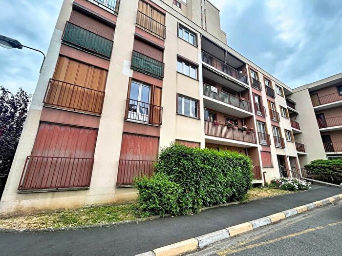 Chelles, Chelles Sud, Grande Prairie, Bords de Marne : Appartement 2 pièces à louer