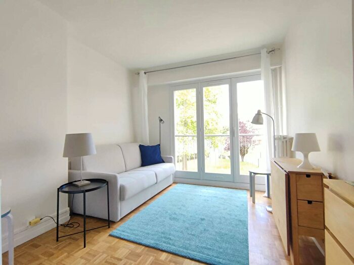 Appartement à louer - Alsace, Saint-Germain-en-Laye - 1 pièce