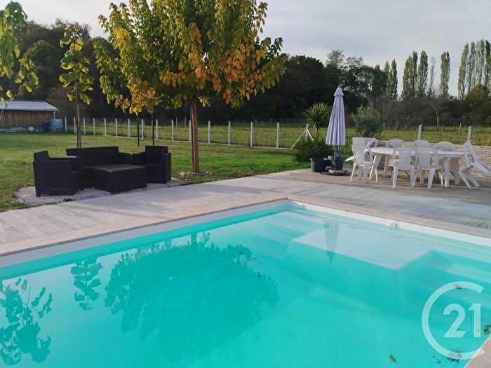 Maison à vendre - Saint-Seurin-sur-lIsle - 7 pièces - 5 chambres