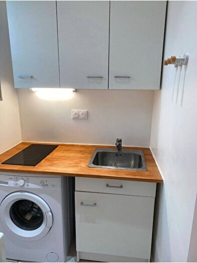 Appartement à louer - Haut Pantin-Charles Auray - 1 pièce