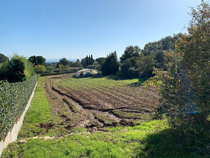 Maison à vendre - Flayosc - 6 pièces - 4 chambres