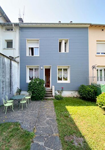 Maison 7 pièces à Lacaune, à vendre