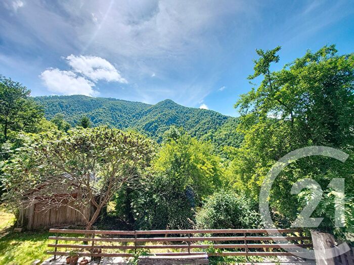 Maison à vendre - Saint-Lary - 5 pièces - 4 chambres