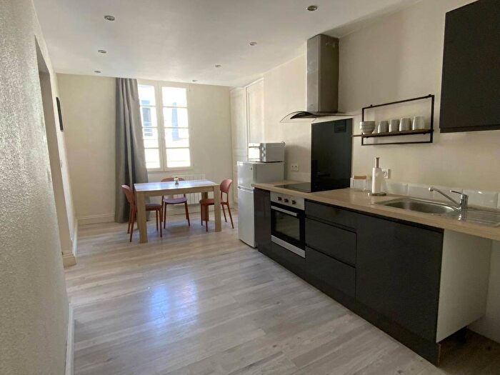 Centre-Hôtel de Ville, Limoges - Appartement 2 pièces à louer