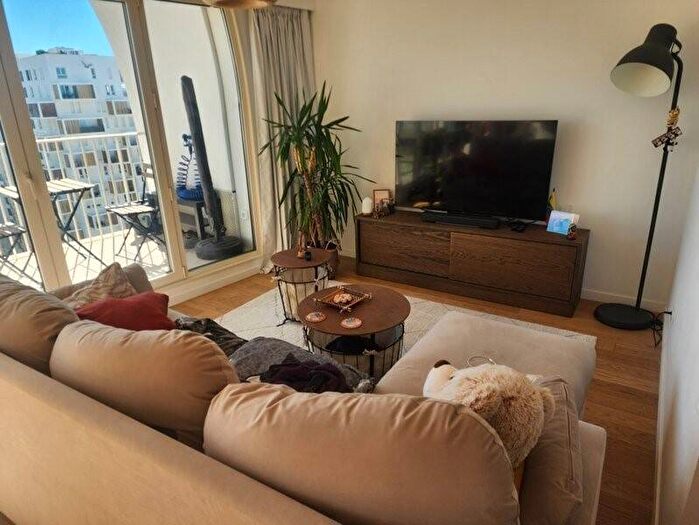 Appartement à louer - Marseille ème - 3 pièces - 2 chambres