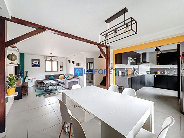 Appartement à vendre - Brétigny-sur-Orge, La Roseraie - 5 pièces - 3 chambres