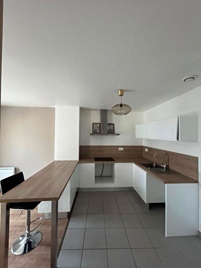 Saint-Just-Saint-Rambert, Saint-Just - Appartement 3 pièces à louer