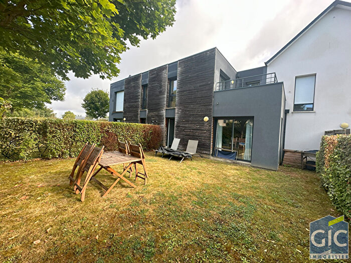 Appartement à vendre - Éterville - 4 pièces - 3 chambres