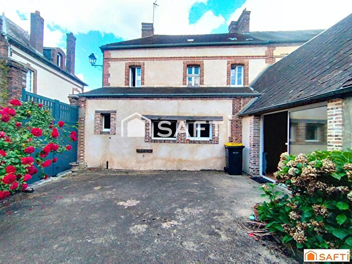 Maison à vendre - La Ferté-Vidame - 7 pièces - 4 chambres