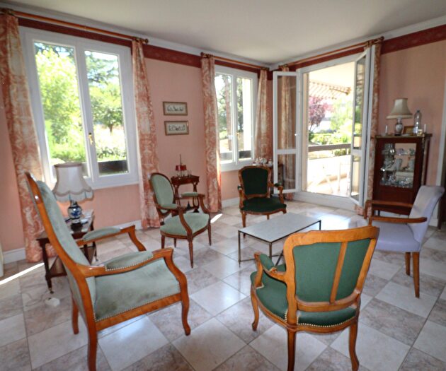 Appartement 5 pièces à Louveciennes, à vendre