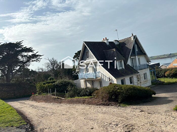 Maison à vendre - Carantec - 6 pièces - 3 chambres