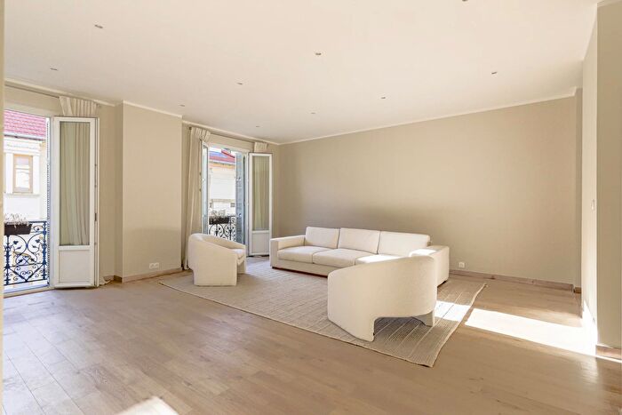 Appartement à vendre - Nice, Carabacel - 4 pièces - 3 chambres