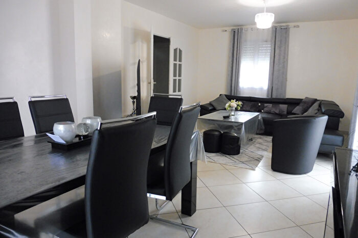 Bourg-lès-Valence, Bourg Ouest : Maison 6 pièces à vendre