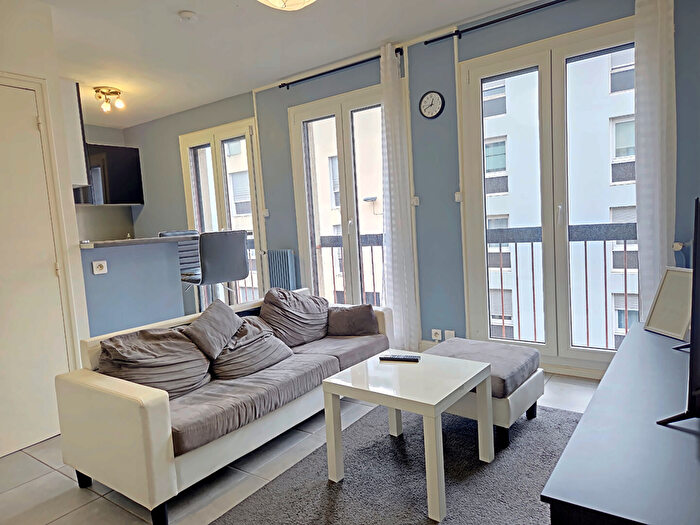 Appartement à vendre - Saint-Étienne, Méons, Le Soleil, Châteaucreux, Saint-François - 2 pièces - 1 chambre