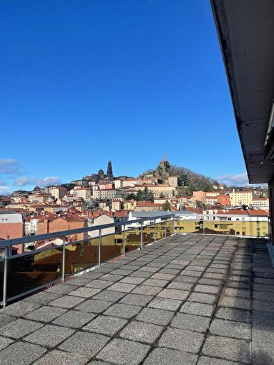 Appartement à louer - Le Puy-en-Velay, Saint-Jean, République - 4 pièces - 3 chambres