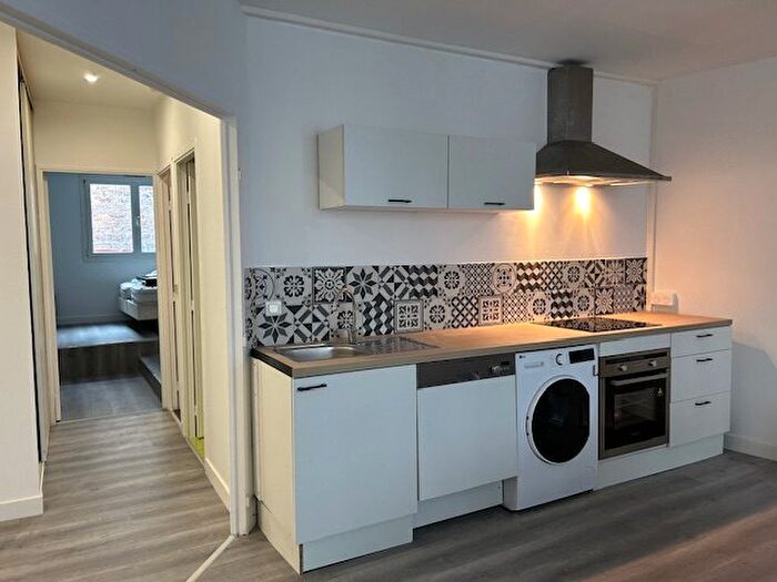 Appartement 4 pièces à louer - Saint-Étienne, Centre-ville, Peuple, Chavanelle