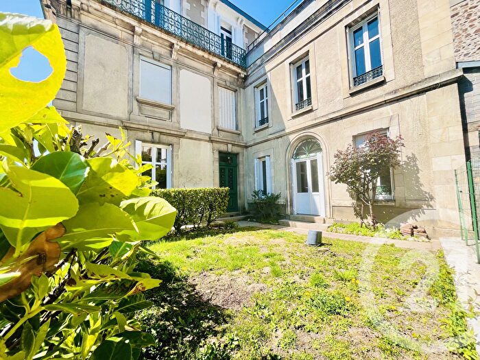 Appartement 4 pièces à Limoges, Centre-ville, Hôtel de Ville, Emailleurs, à louer