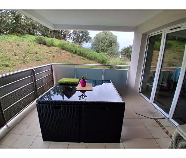 Appartement à vendre - Sarrola-Carcopino - 3 pièces - 2 chambres