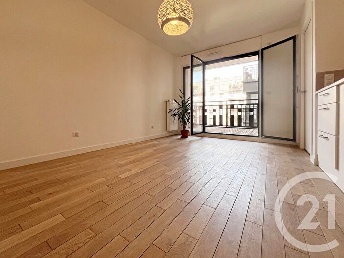 Courbevoie, Marceau République : Appartement 2 pièces à louer