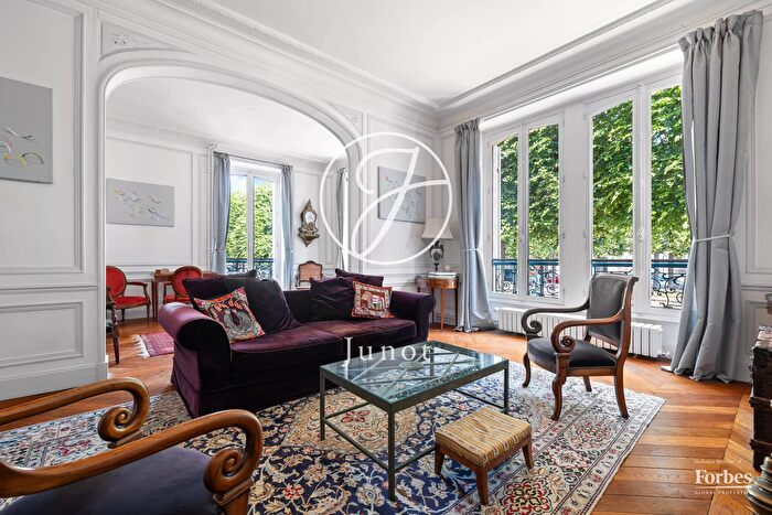 Versailles, Notre Dame : Maison 12 pièces à vendre