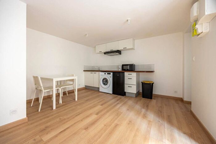 Madeleine, Nantes : Appartement 2 pièces à louer