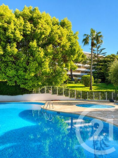 Appartement 1 pièce à louer - Cannes, Californie Pezou
