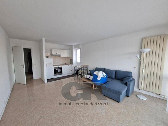 Appartement à louer - Les îles, Metz - 1 pièce