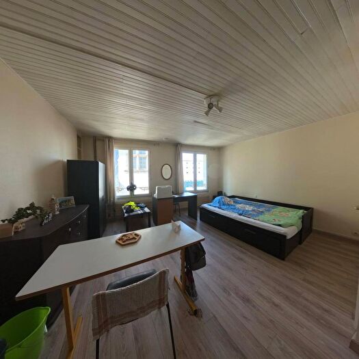 Centre Sud, Châtellerault : Appartement 1 pièce à louer