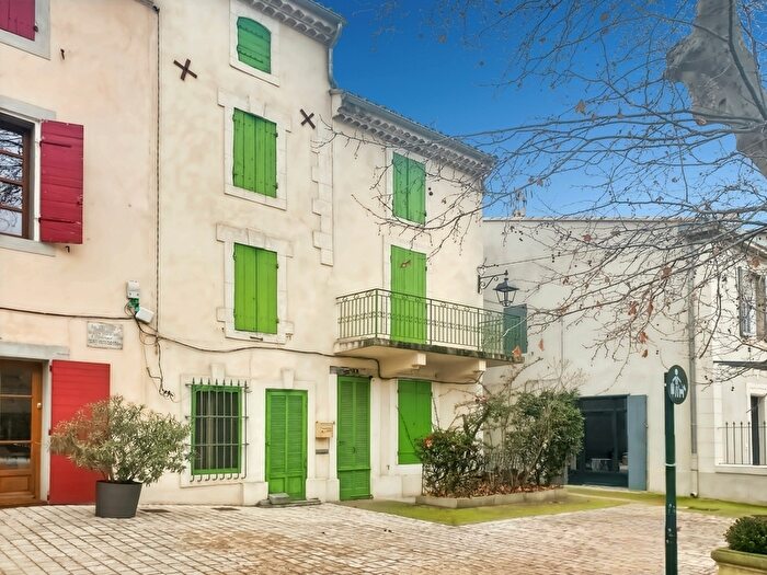 Maison à vendre - Eyguières - 5 pièces - 4 chambres