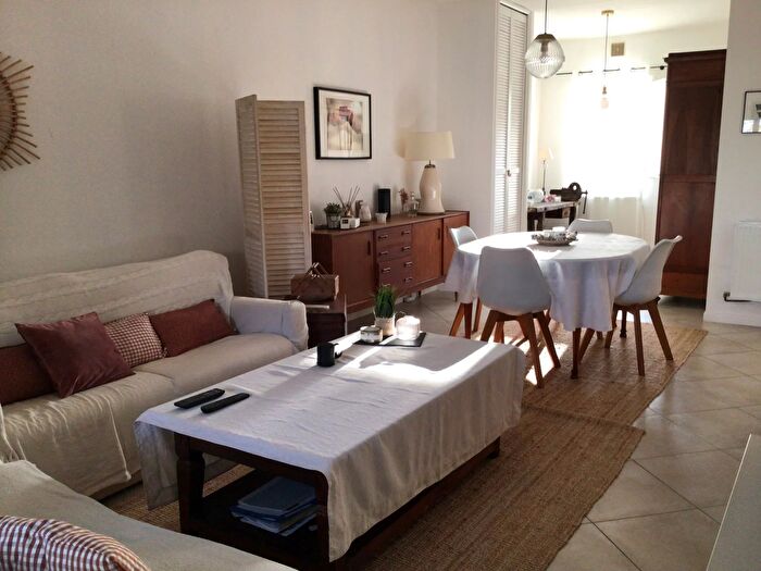 Maison à vendre - Veneux-les-Sablons - 5 pièces - 3 chambres