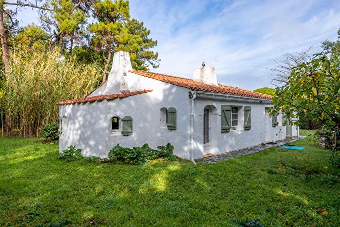 Maison à vendre - La Guérinière - 7 pièces - 4 chambres