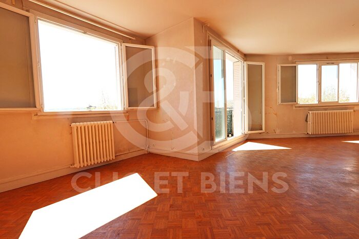 Appartement 5 pièces à vendre à Viroflay, Haras