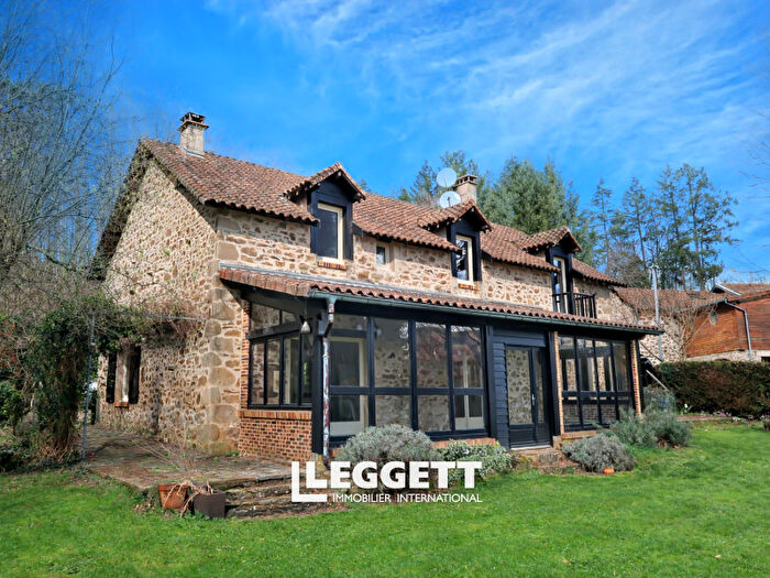 Maison à vendre - Bujaleuf - 7 pièces - 4 chambres