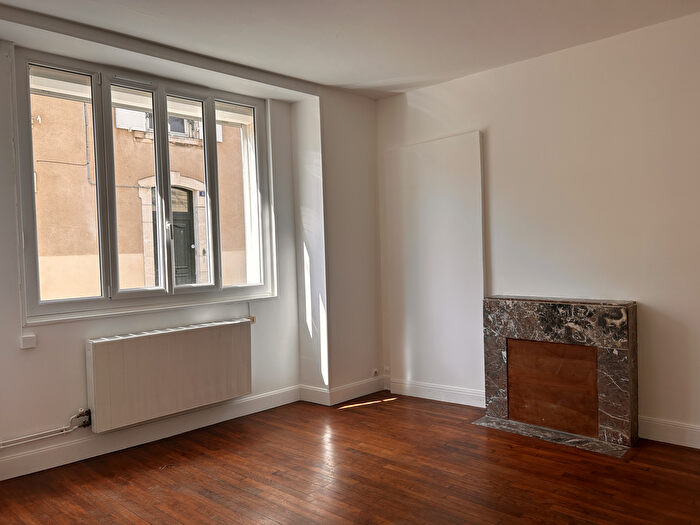 Appartement 3 pièces à Argenton-sur-Creuse, à louer