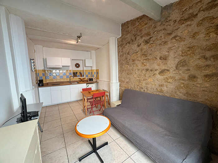Salon-de-Provence, Centre-ville - Appartement 1 pièce à louer