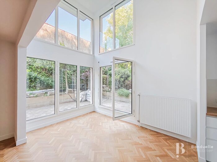 Appartement 5 pièces à louer - Paris 11ème, Belleville, Saint-Maur