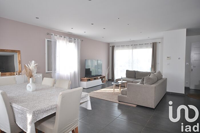 Maison à vendre - Montpezat - 6 pièces - 4 chambres